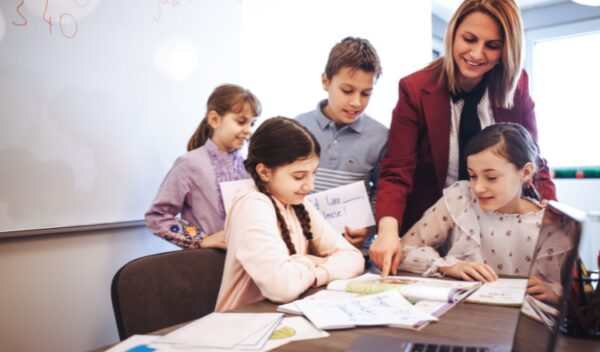 SEN Teaching Assistant: What It Is, What You’ll Do & How to Qualify ...